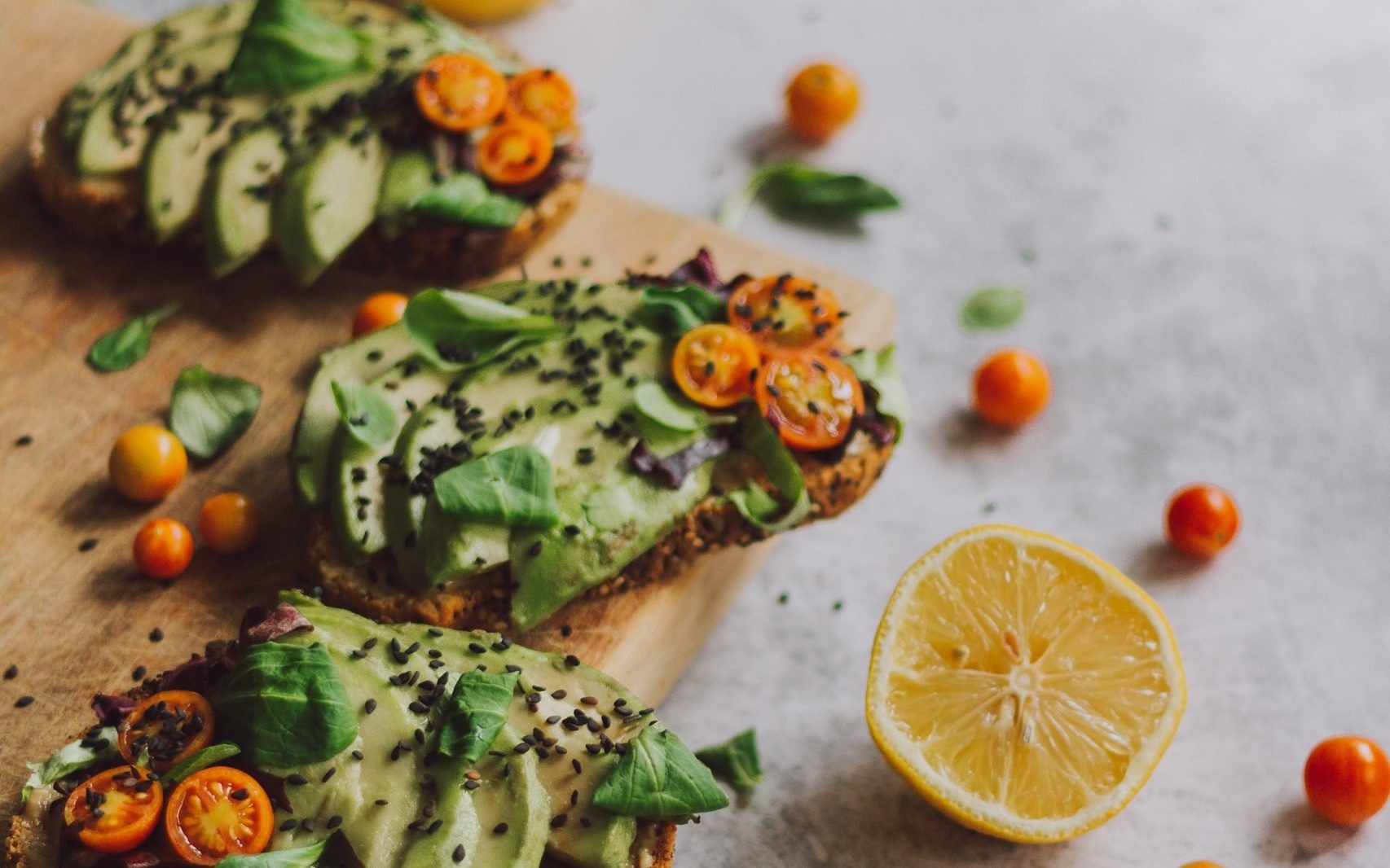 Vegan Avocado French Toast - GENMAG