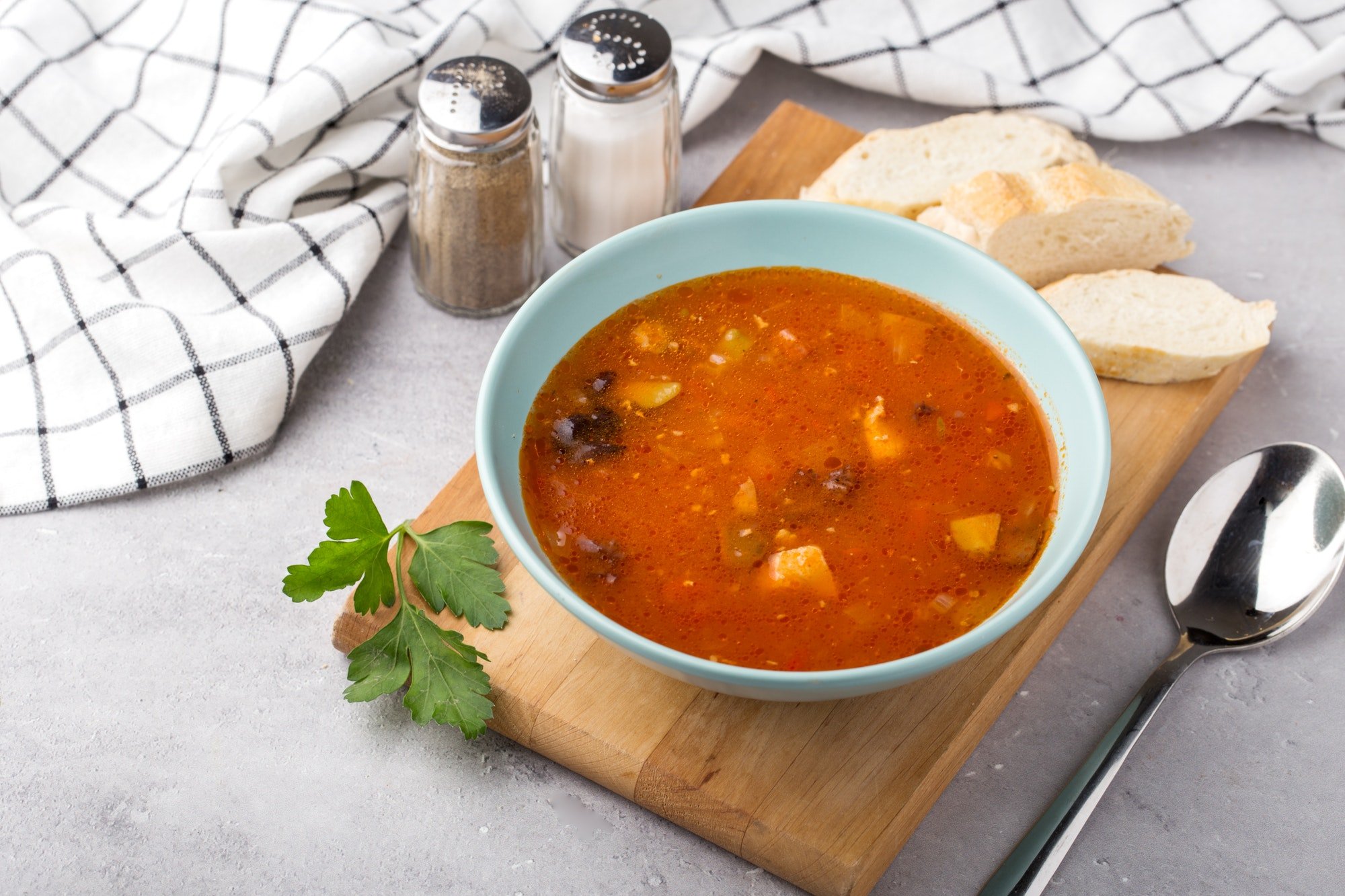 Hearty Minestrone Soup - GENMAG