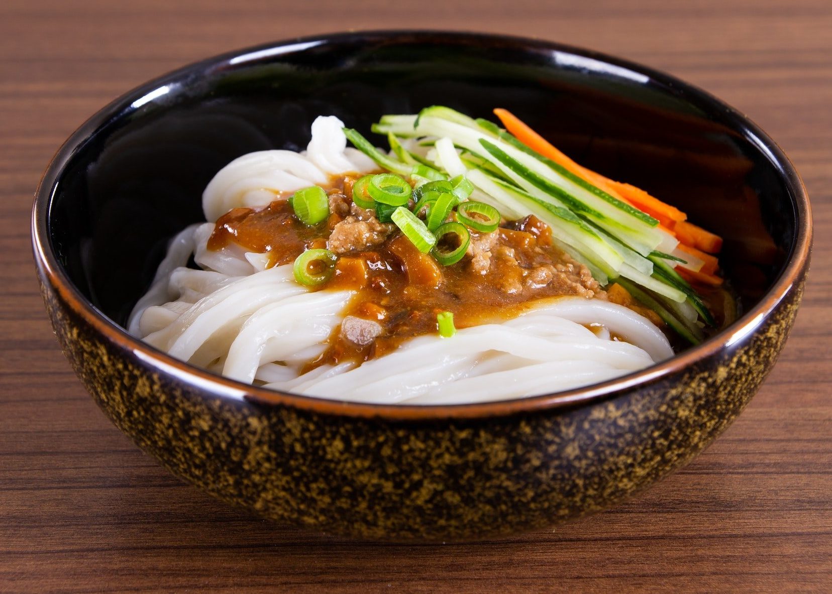 Udon Noodle Bowl - GENMAG