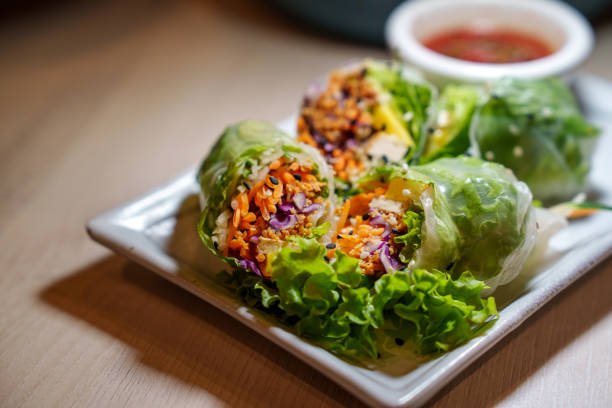 Fresh Veggie Rice Paper Spring Rolls - GENMAG
