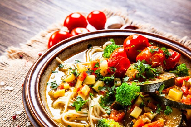 Vegan Veggie Soup - GENMAG