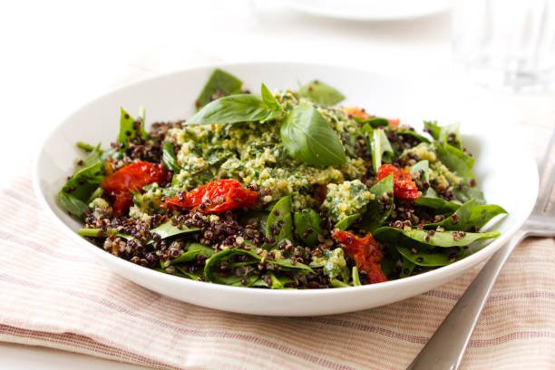 Vibrant Vegan Quinoa Salad - GENMAG